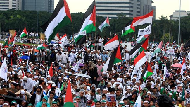 Warga Palestina Yang Bekerja di Israel Mogok Karena Gaji Dibayar Via ...