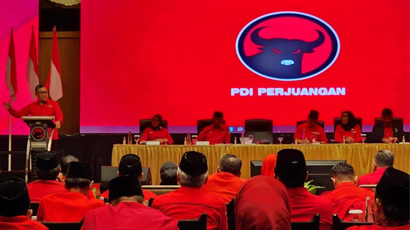 580 Kader termasuk 17 Purnawirawan TNI - Polri Didaftar PDIP Jadi caleg ...
