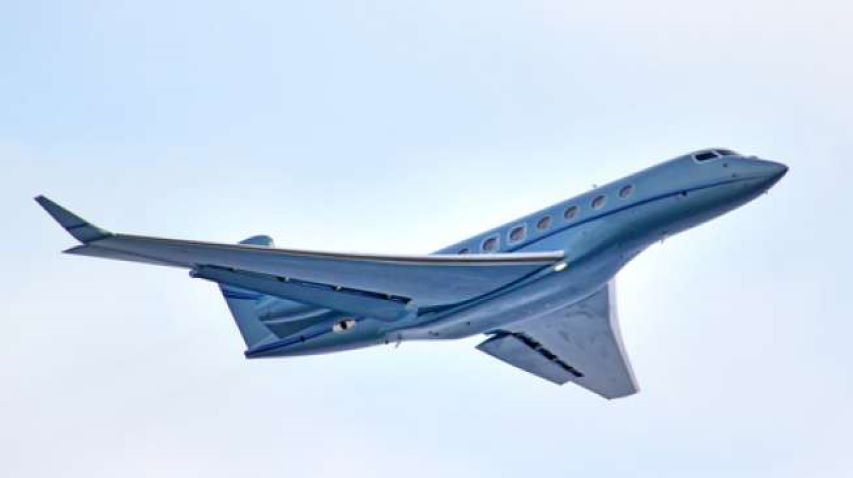 Perjalanan Kaesang dengan Private Jet Harus Diaudit: Potensi ...