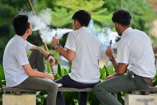 Murid Merokok, Guru Menampar, Orang Tua Lapor - Fusilat News